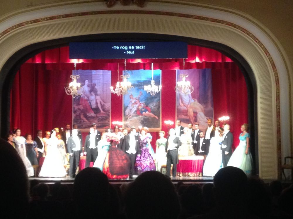 Artiştii Operei BRAȘOV strălucesc pe scenele lirice româneşti şi ...