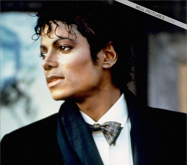 Michael Jackson era „doar piele şi os" înainte de moarte și ascundea cu ...