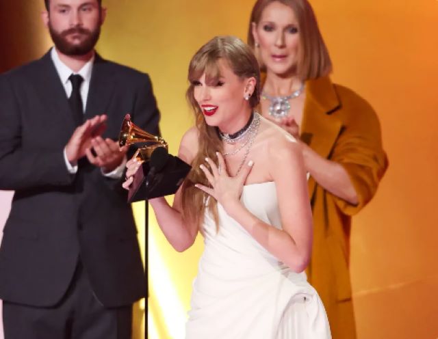 Un român a câștigat premiul Grammy - MyTex.ro