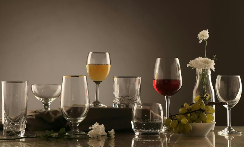Chardonnay fermentat în tanc vs. cel fermentat în butoaie de lemn. Ce ...