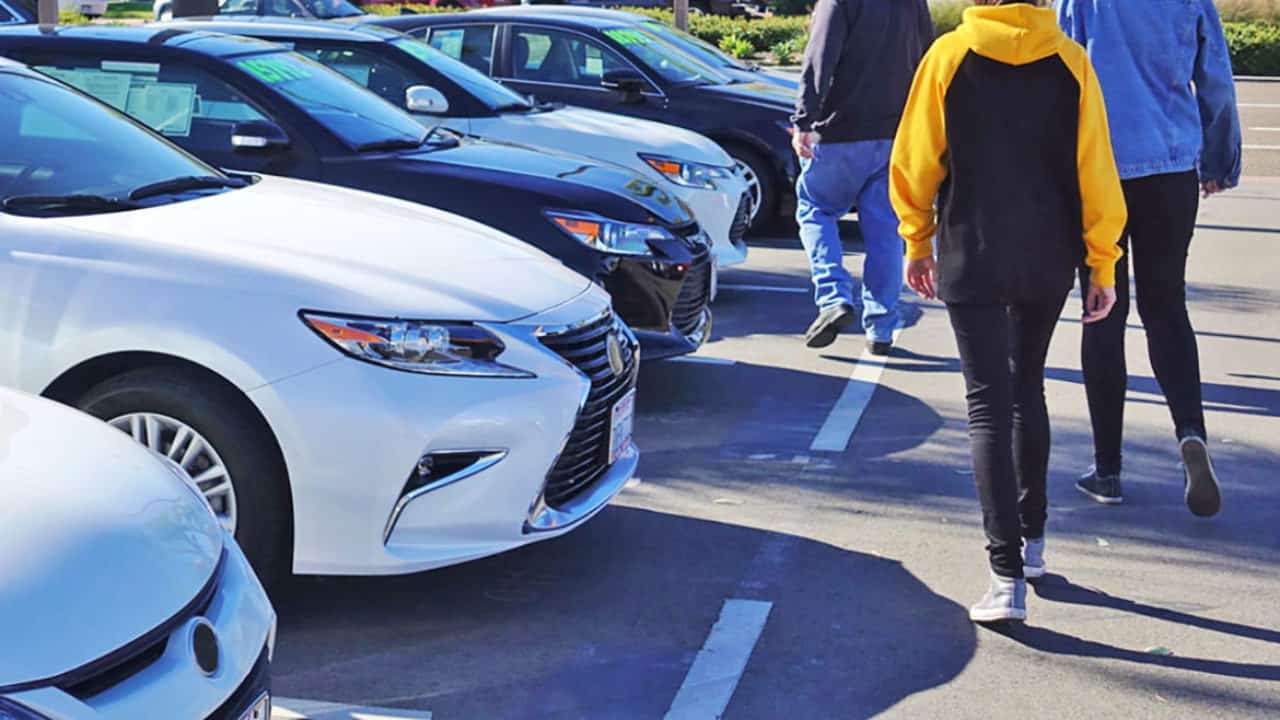 Consiliul Concurenței a declanșat investigații la 6 importatori auto ...