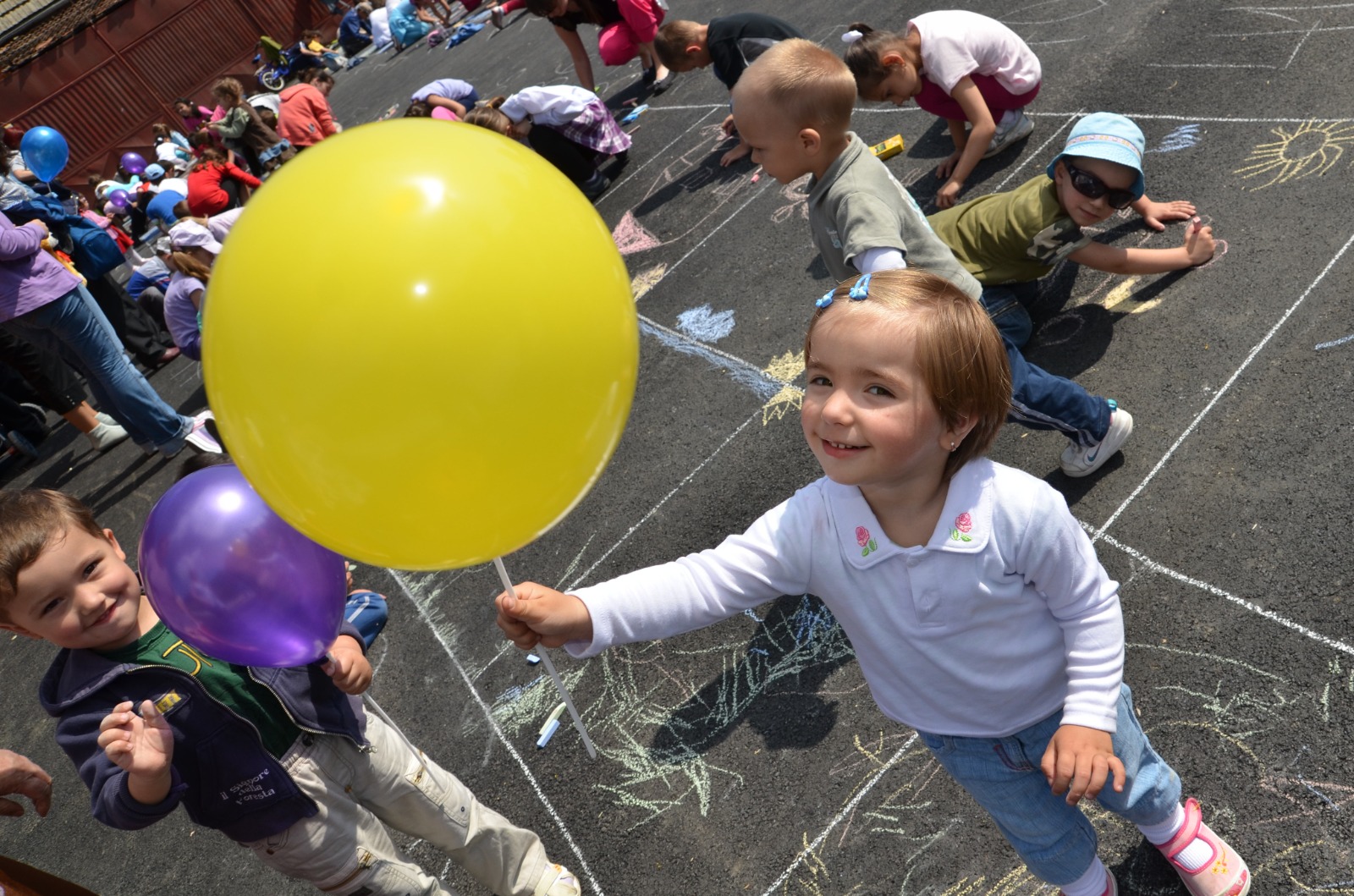 Zeci de evenimente de Ziua Copilului - MyTex.ro