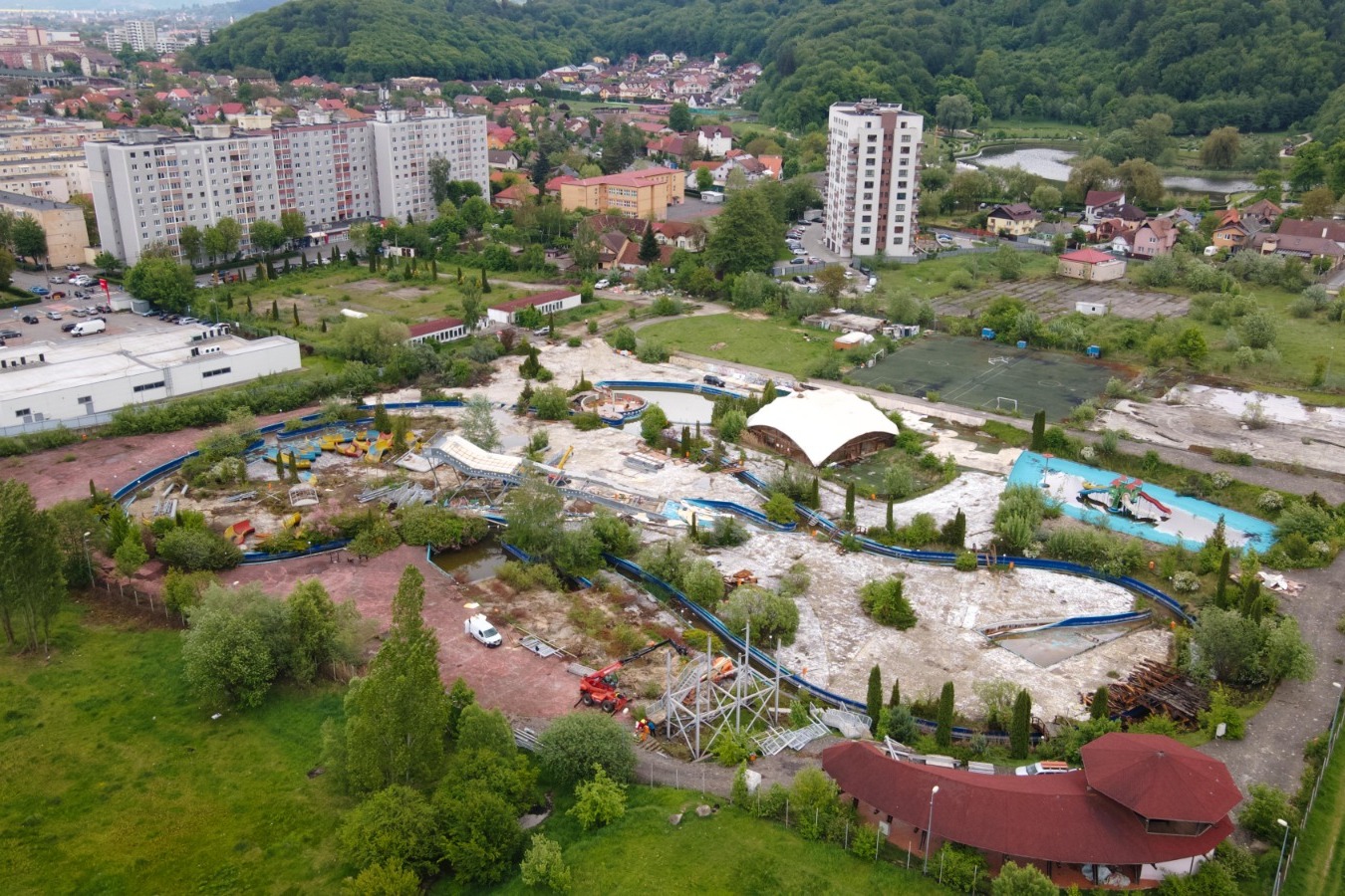 Primăria Brașov a preluat fostul ștrand de la Noua / Ce se va amenaja ...