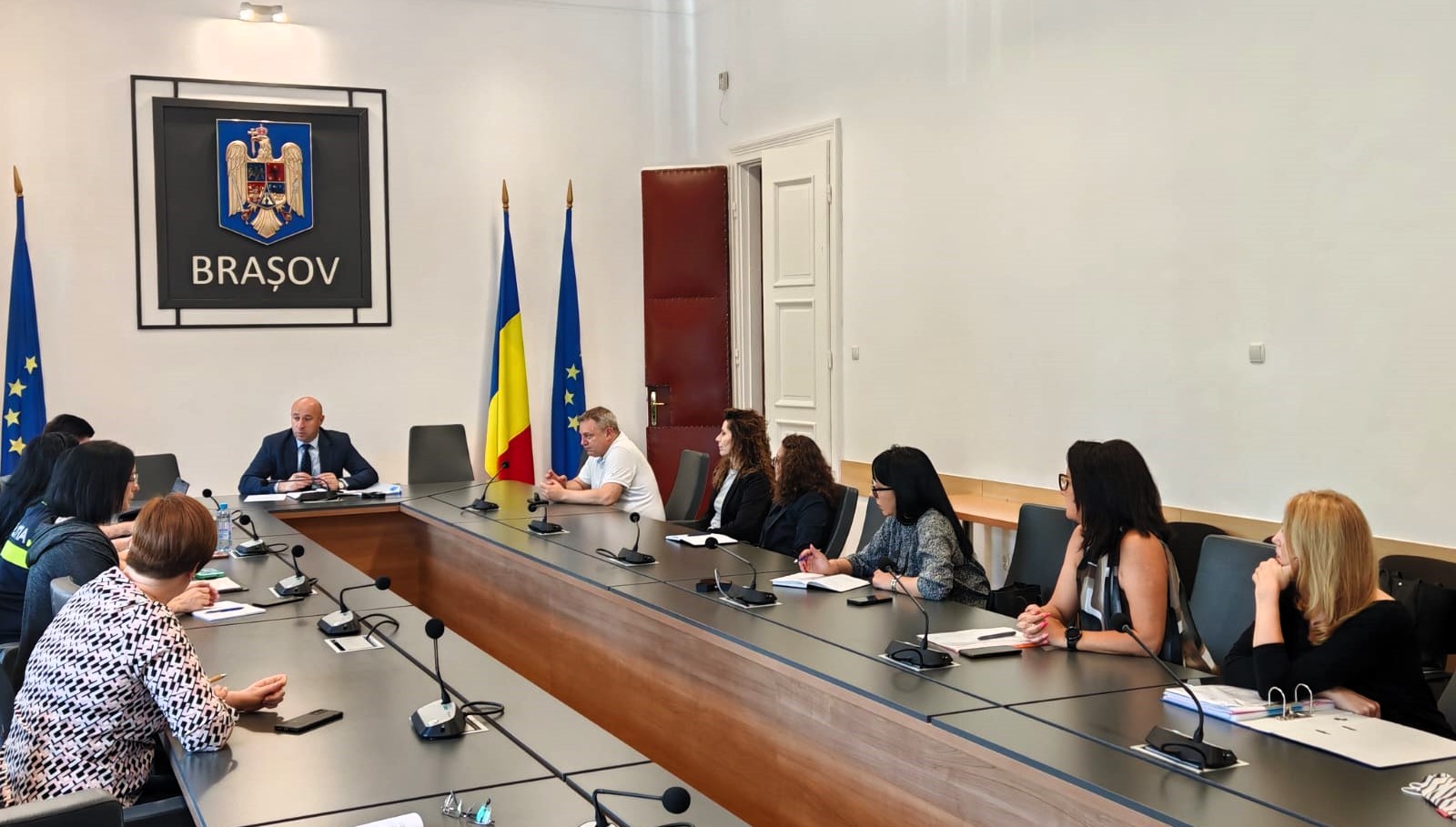 Prefectura Brașov, plan de combatere a traficului de persoane, în ...