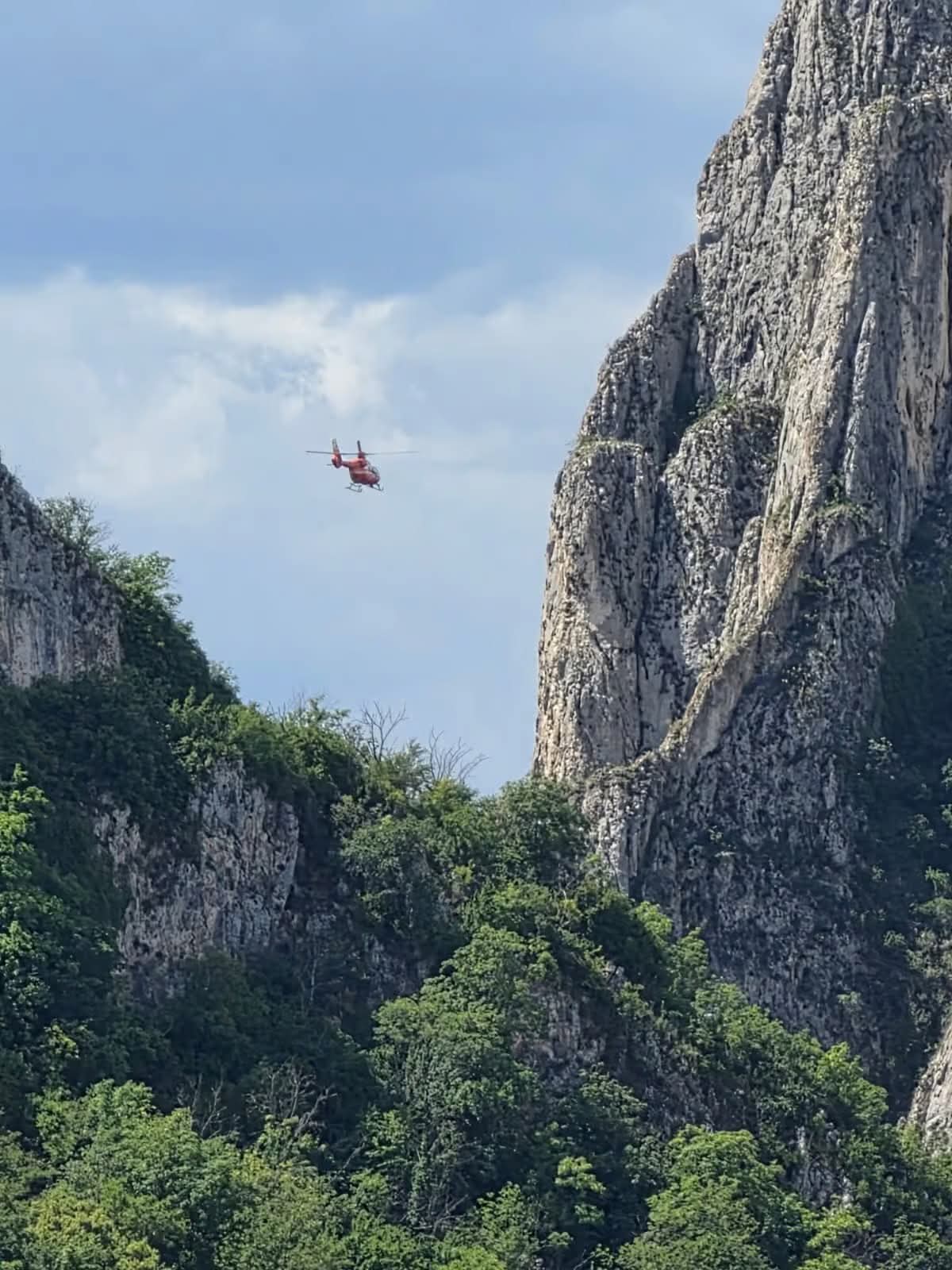 Un tânăr alpinist a murit după o cădere de peste 30 de metri - MyTex.ro